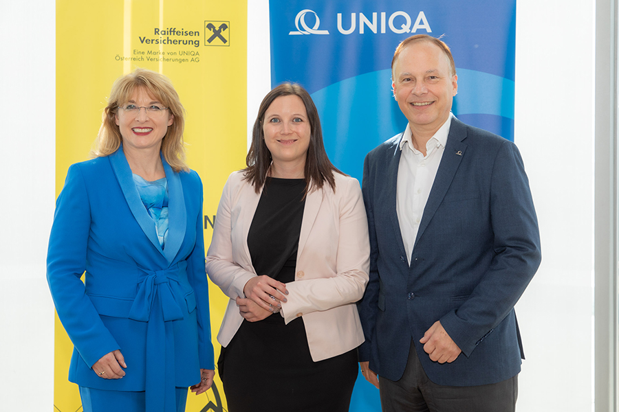 Finanzielle Vorsorge: Sparen oder erben? - VersicherungsJournal Österreich